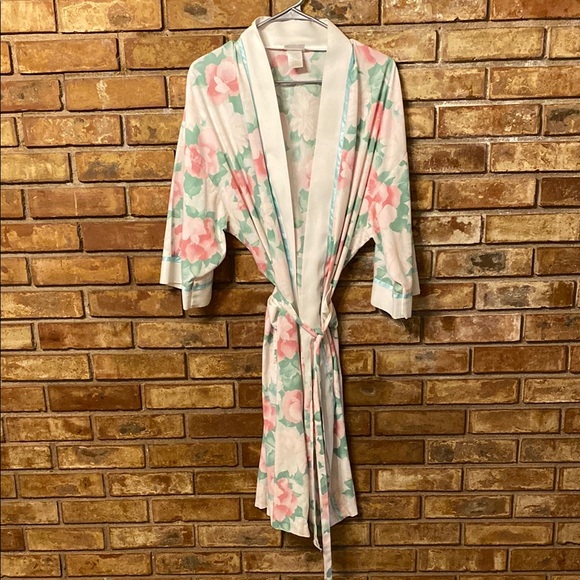 Adonna | Intimates & Sleepwear | Vintage Floral Kimono Robe | Poshmark